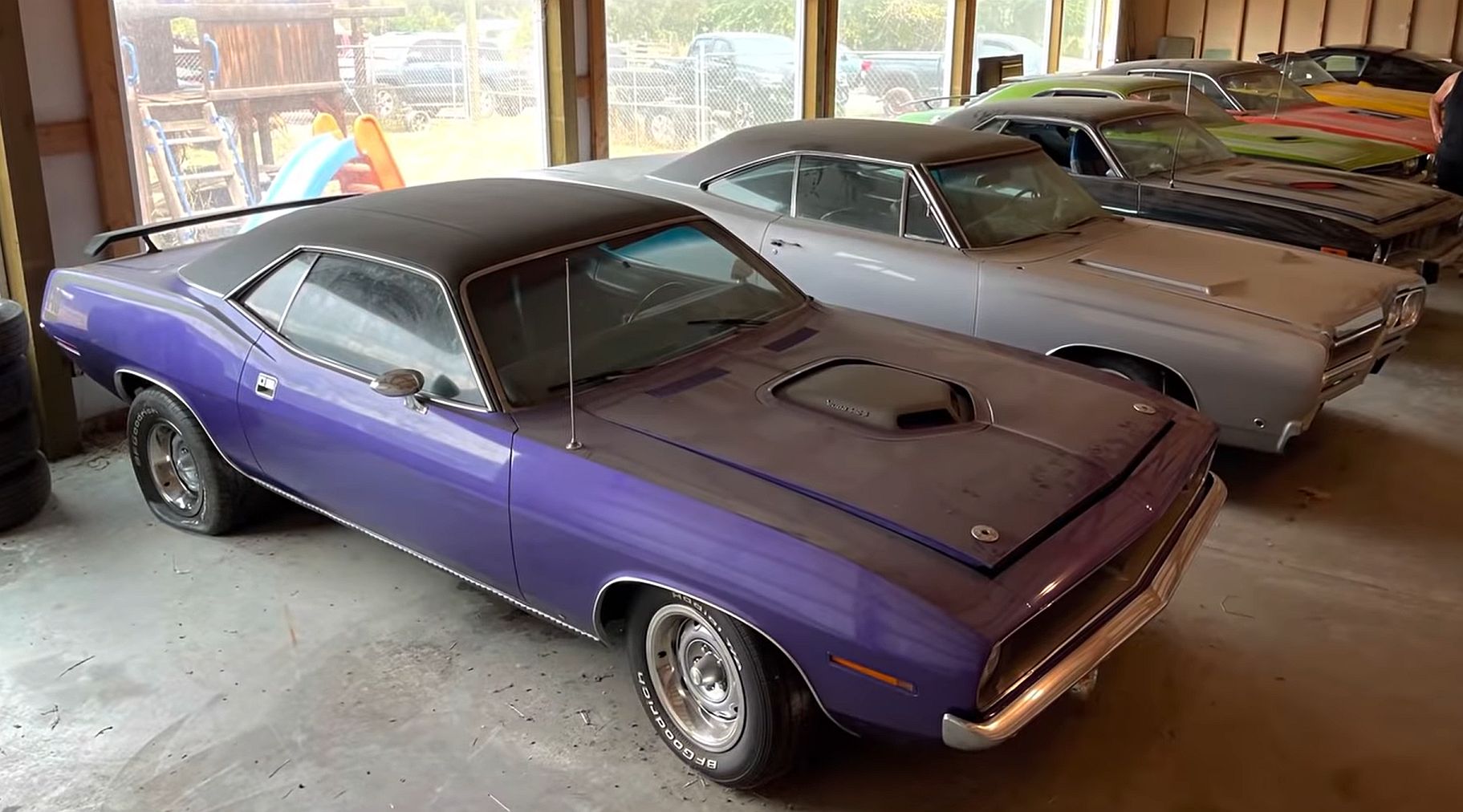 Gold Barn Find - A Collection of Muscle Cars That’s Frozen in Time, Z ...